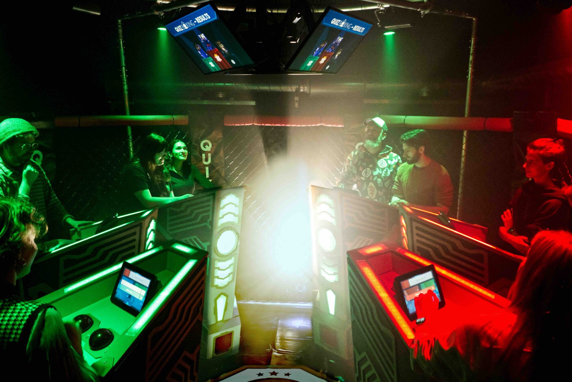 Quiz Box: The TV Game Show Experience - Quiz Box